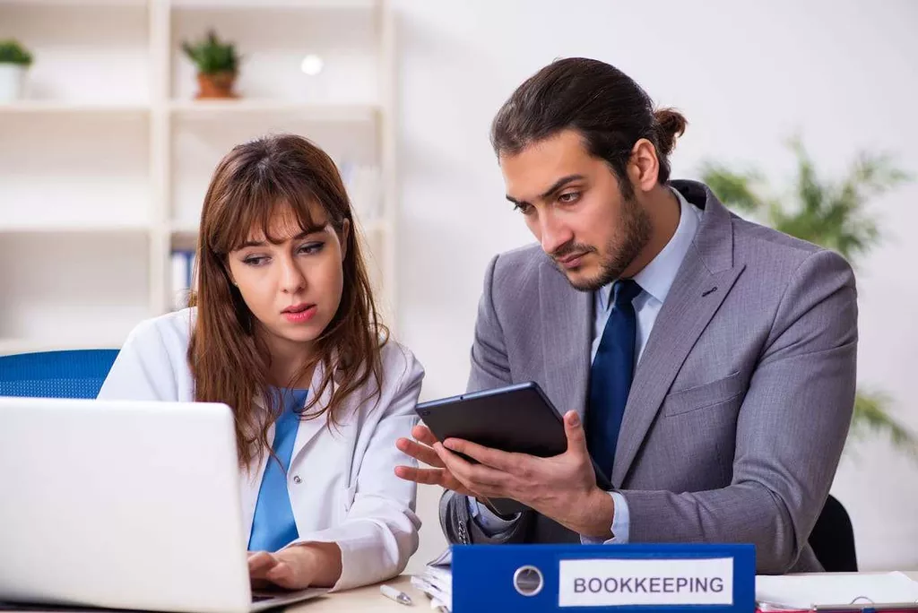 Bookkeeping for Therapists: Best Practices and Tips | BooksTime